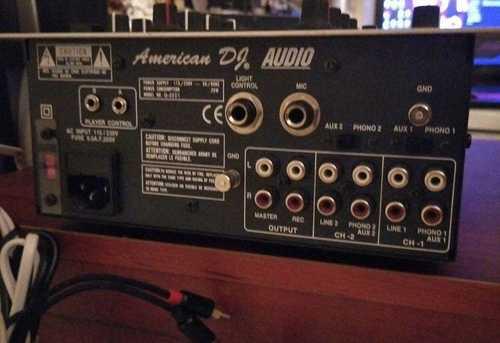 DJ Mixer. American Dj Q2221