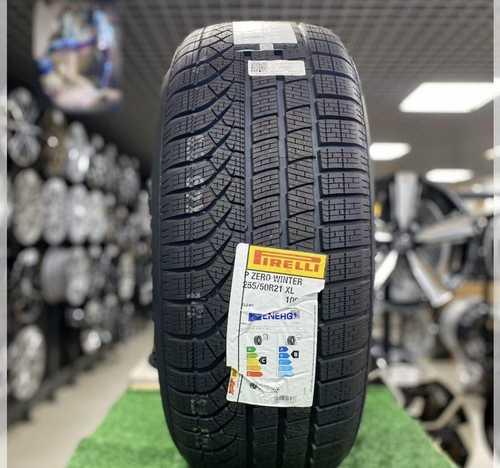 Pirelli P Zero Winter 255/50 R21 109V