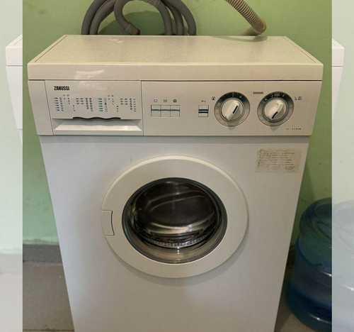 Стиральная машина бу Zanussi FL 574CN