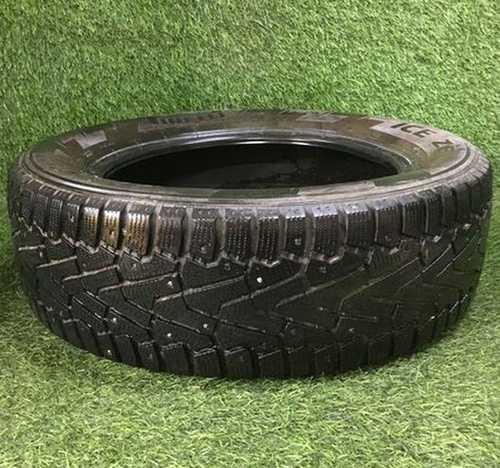 Pirelli Ice Zero 215/65 R17 103T