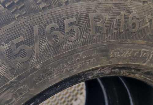 Gislaved Nord Frost 200 215/65 R16