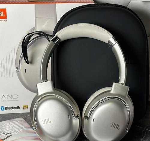 JBL Tour One M2