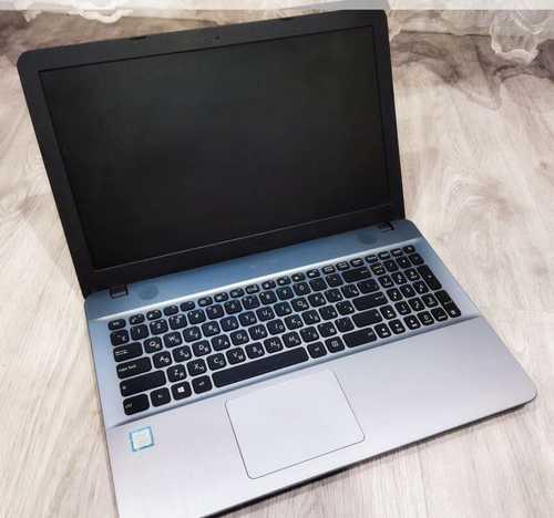 Asus VivoBook Max i3-7gen/8Gb/SSD/920MX