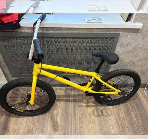 Велосипед bmx новый