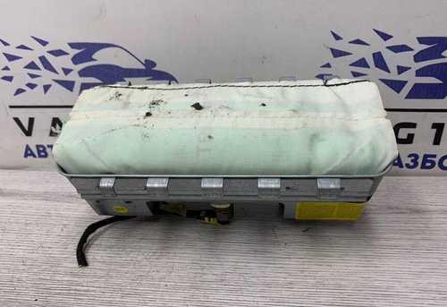Подушка безопасности в торпедо Skoda Fabia BBM 1.2