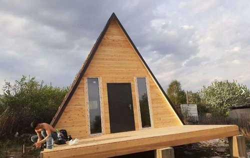 Дом афрейм треугольный