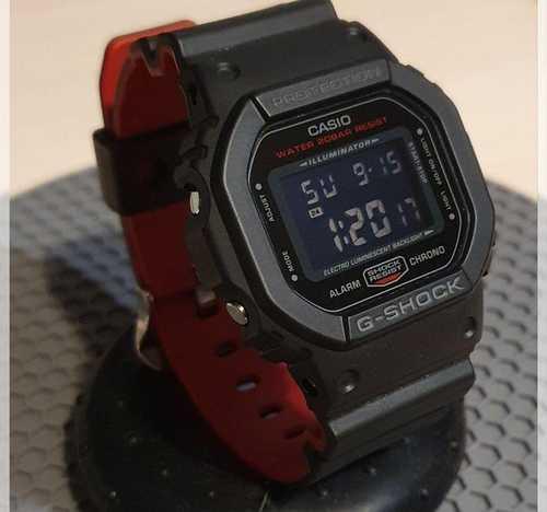 Casio G-shock DW-5600HR-1E