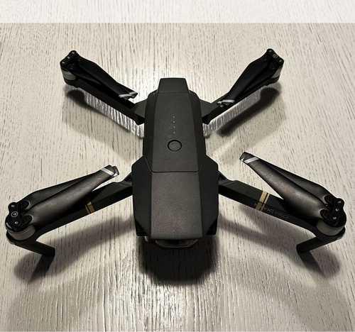 Квадрокоптер dji mavic pro