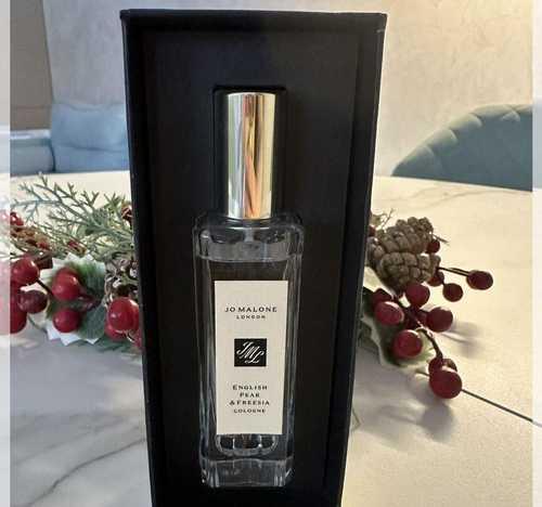 Jo malone english pear freesia