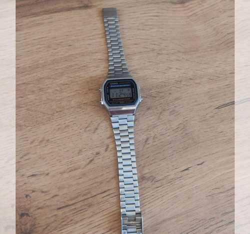 Наручные часы Casio a168