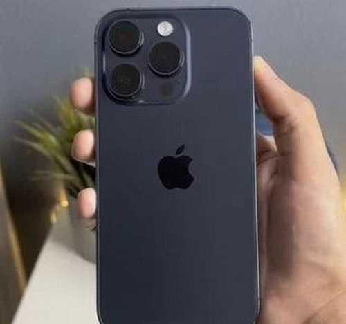 iPhone 15 Pro Max, 256 ГБ