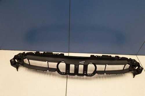 Кронштейн решетки радиатора Audi A3 8V 2012-2020