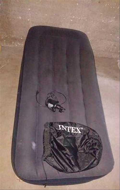 Надувная кровать Intex с электро насосом