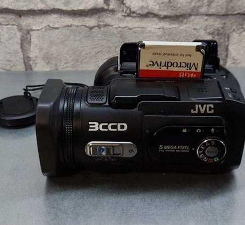 Винтажная камера JVC Everio GZ-MC500