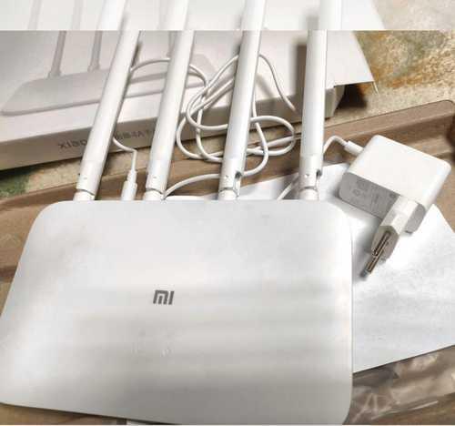 Роутер Xiaomi Mi Wi-Fi Router 4A Gigabit Edition