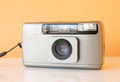 Пленочный фотоаппарат Premier M-959 Compact Camera