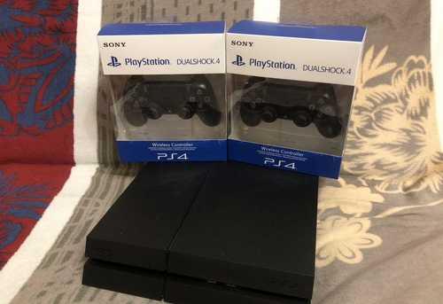 PS4 1Tb + много игр и два новых джойстика