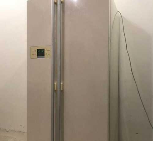 Двухдверный холодильник Lg NoFrost Side by Side