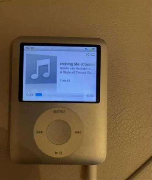 Плеер iPod nano 4 GB