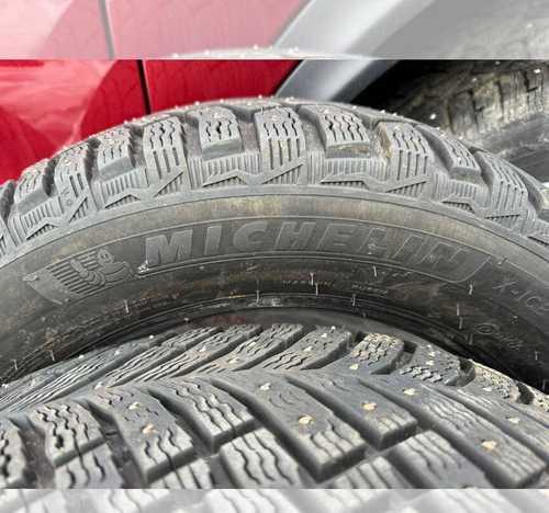 Michelin X-Ice North 4 215/60 R17 100T