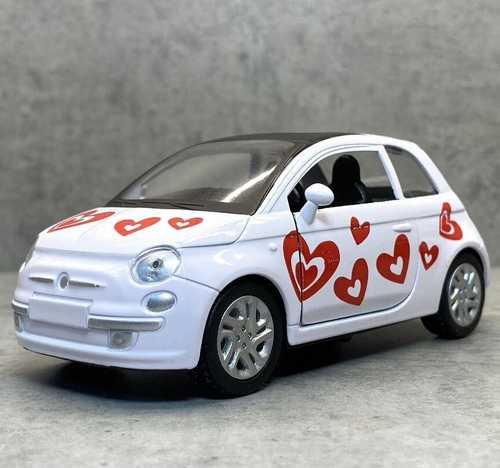 Модель Fiat 500 1:36