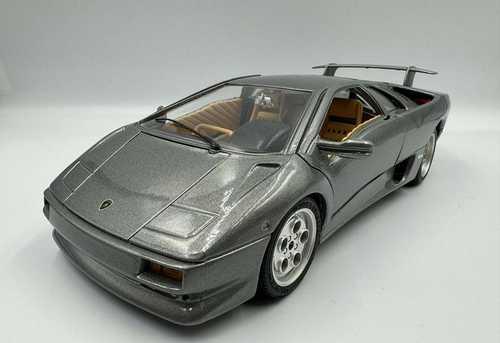 Модель 1:18 Bburago Lamborghini Diablo серый