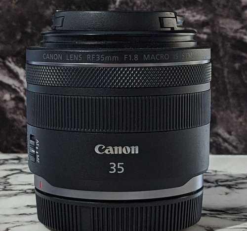 Canon RF 35 f 1.8 macro is stm