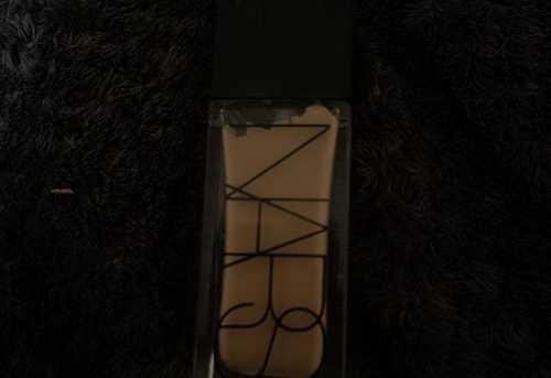 Крем тональный nars