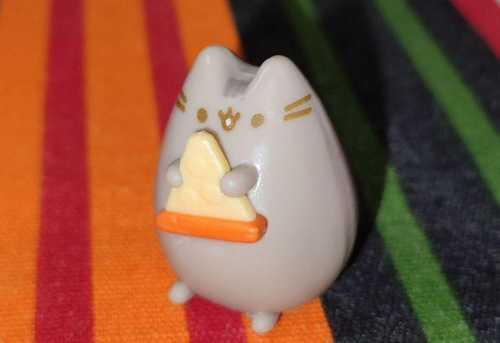 Pusheen cat