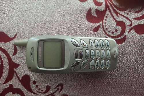 Телефон Samsung r210s