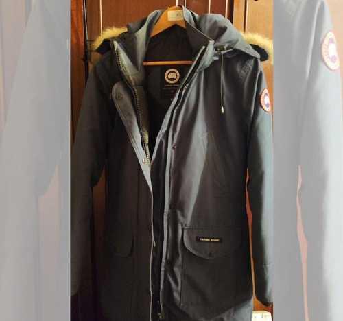 Куртка зимняя женская Canada Goose, M