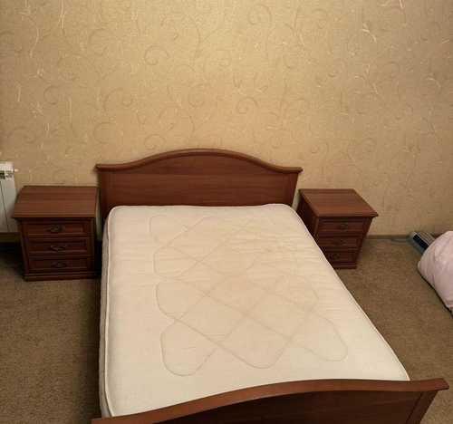 Мебельный гарнитур кровать бу