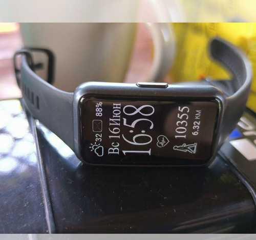 Умные часы huawei band 7