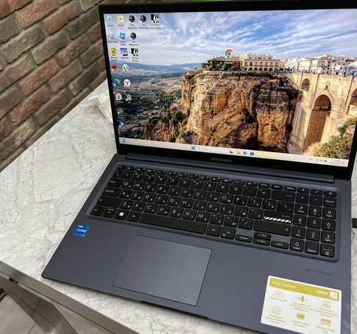 Ноутбук Asus vivobook i5 12500H IPS DDR4 512гб