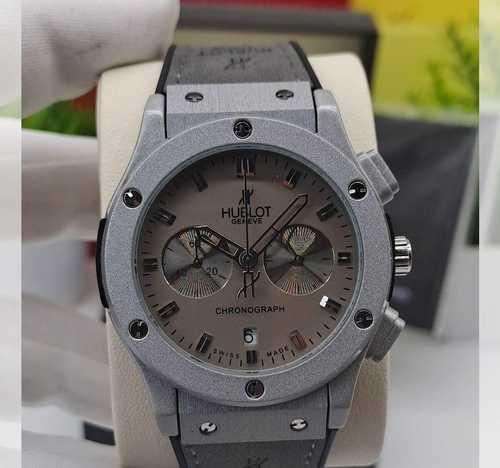 Кварцевые мужские часы Hublot