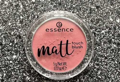 Румяна essence 20 berry me up