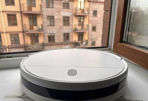 Робот-пылесос Xiaomi Mi Robot Vacuum-Mop Essential