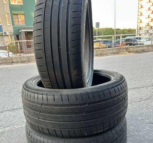 Michelin Alpin 225/45 R19 96W