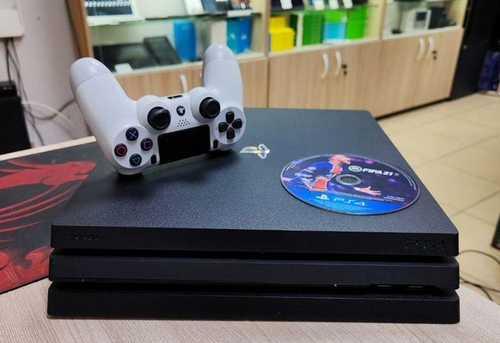 Sony PS4 Pro 1tb джойстик и провода