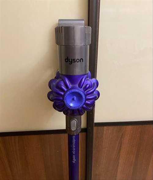 Пылесос dyson v6 + dyson DC31