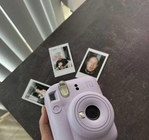 Фотоаппарат instax mini 12