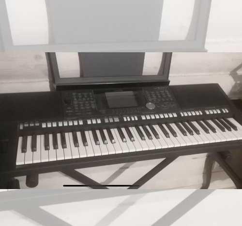 Синтезатор yamaha psr s950