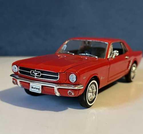 Ford Mustang 1964-1/2 1:24 Welly