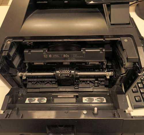 Принтер HP LaserJet Pro 400 M401dn