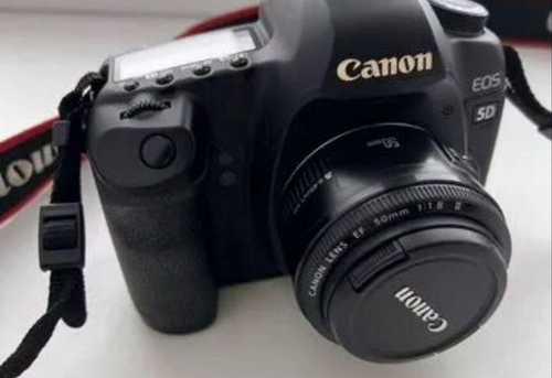 Зеркальный фотоаппарат Canon 5D mark II
