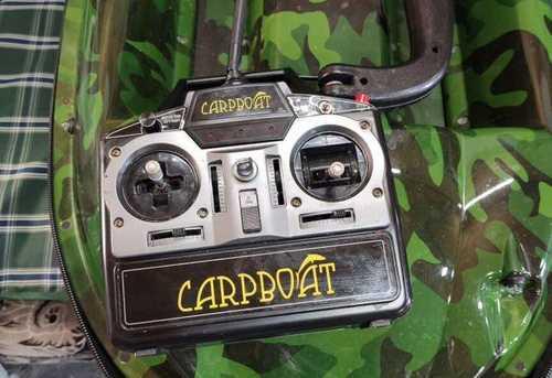 Прикормочный кораблик carpboat camo с эхолотом