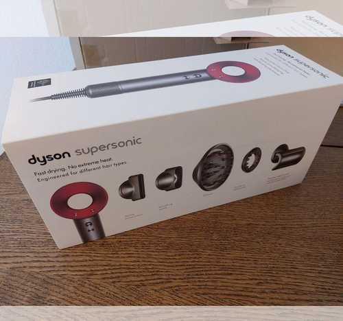 Фен Dyson Supersonic