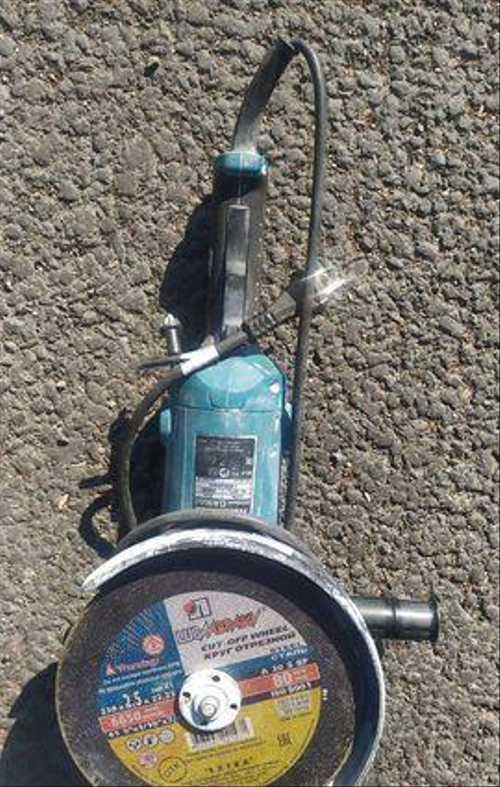 Болгарка Makita GA 9050 на запчасти