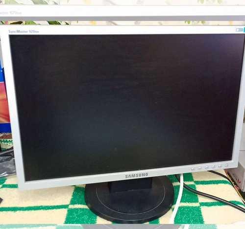 Монитор Samsung SyncMaster 920NW, 1440x900