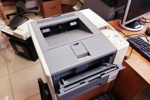 Принтер бу HP LaserJet P3005dn